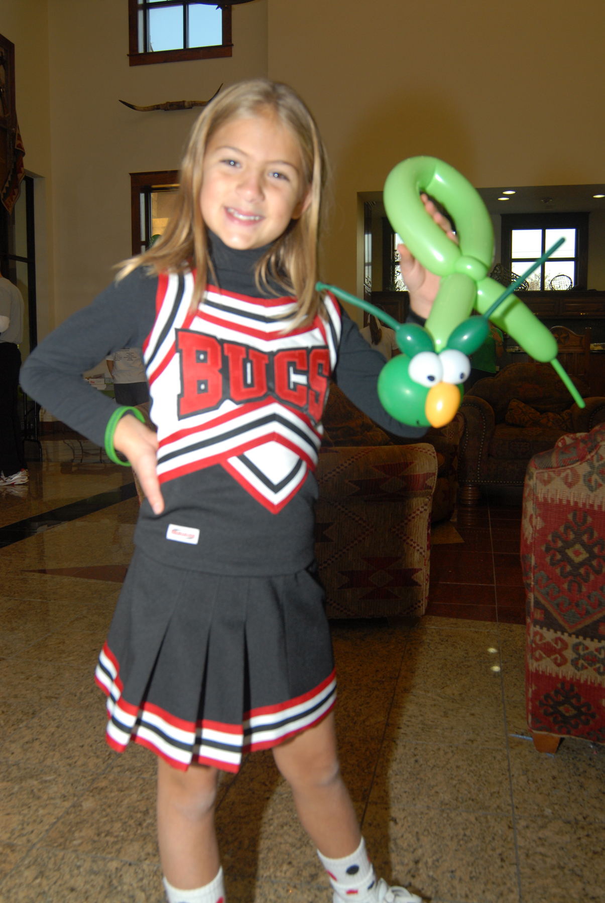 TeamConnor Relay raises awareness of childhood cancer – Blue Ribbon News
