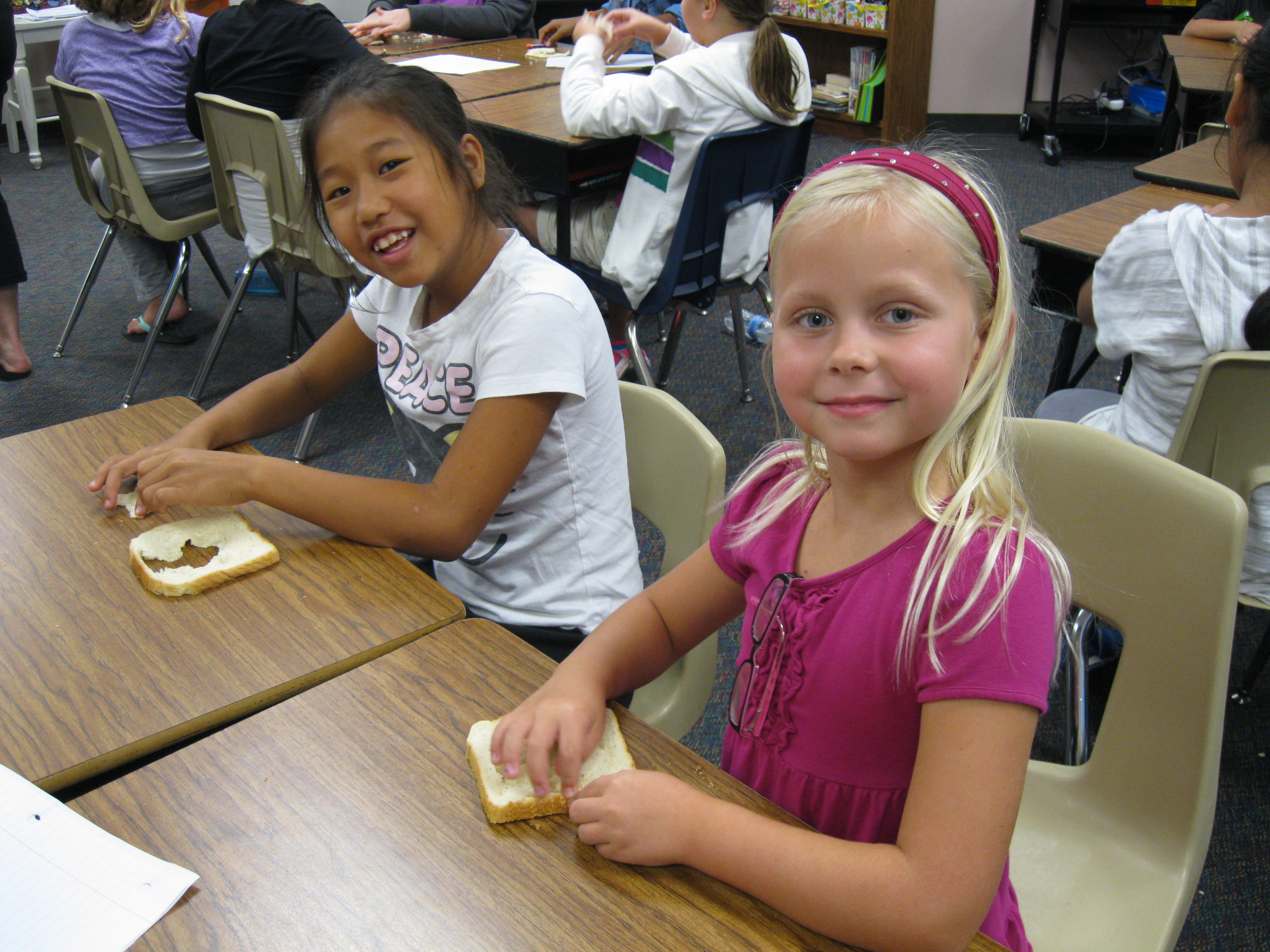Cullins Lake Pointe students turn bread into…Texas – Blue Ribbon News
