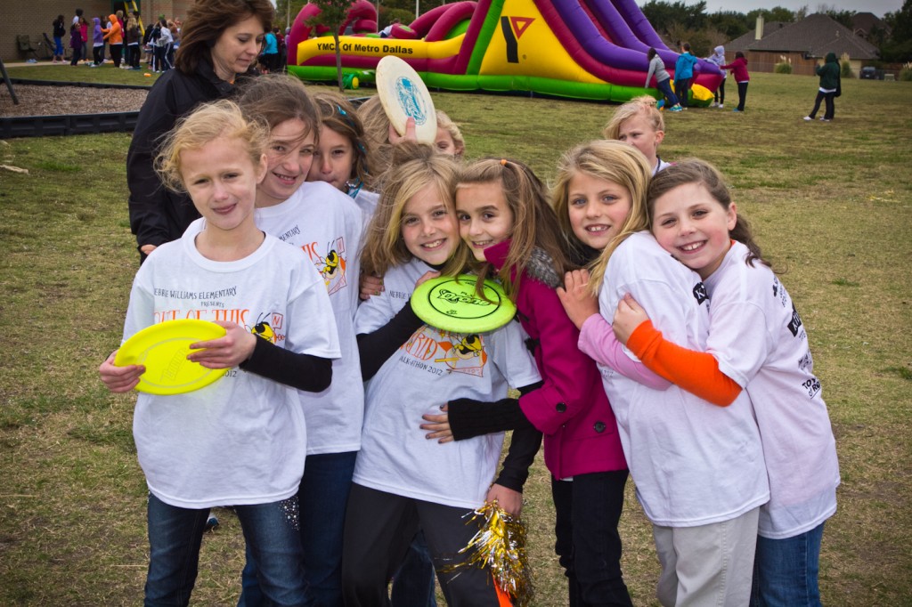 Nebbie Williams celebrates ‘Out of this World’ walk-a-thon – Blue ...