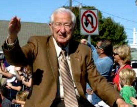 Ralph Hall Day on Ralph Hall Parkway – Blue Ribbon News