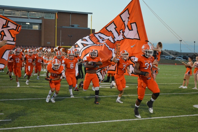 Final score 47-20, Rockwall wins first game of the year – Blue Ribbon News