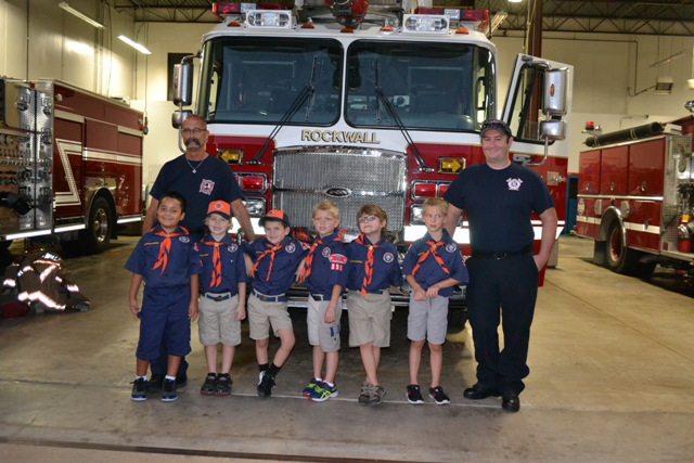 Tiger Scouts visit Rockwall Fire Department – Blue Ribbon News