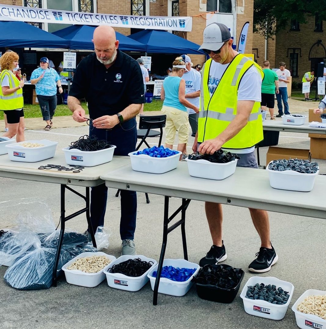 Bucket Ministry hosts world-record ‘Clean Water Filter Assembly event ...