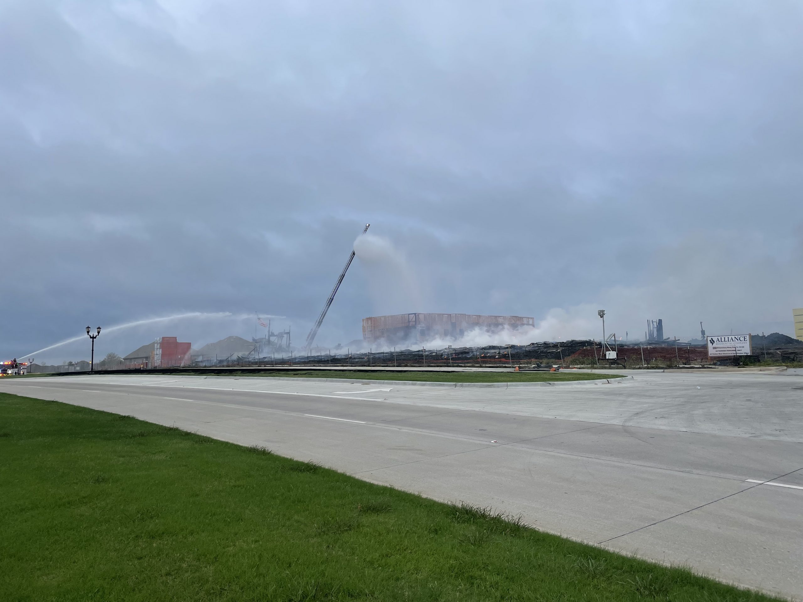 Structure fire at I-30 & FM 551 in Fate fully contained – Blue Ribbon News