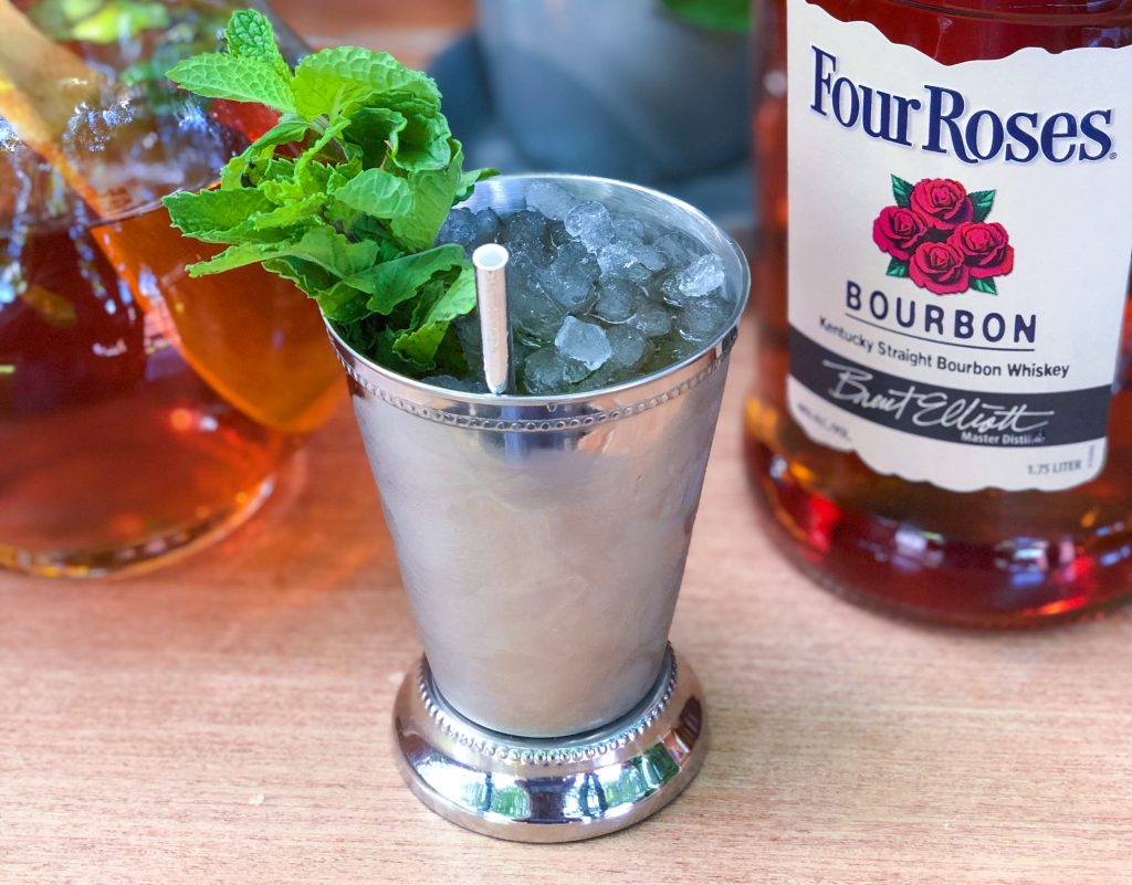 Run for the Roses with a Classic Mint Julep – Blue Ribbon News