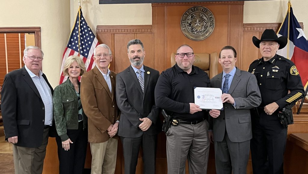 Captain Alex Gray recognized with Patriot Award for National Guard and ...