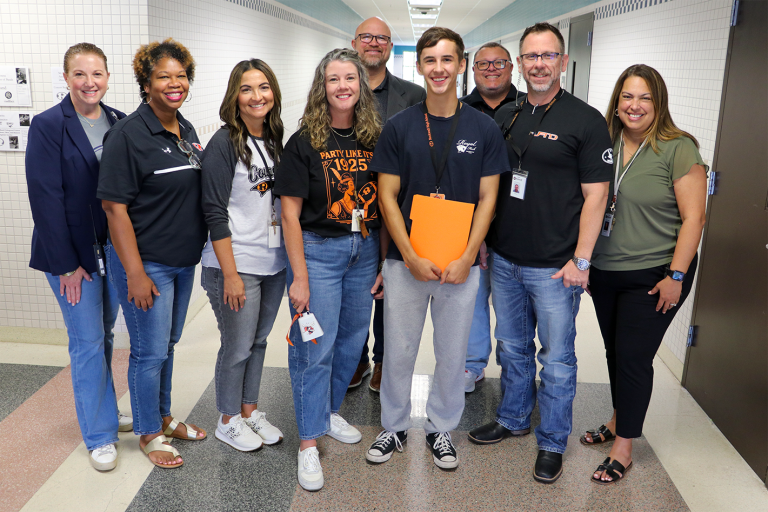 Rockwall ISD announces two National Merit Semifinalists – Blue Ribbon News